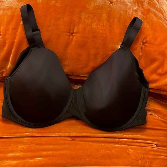 Paramour | Intimates & Sleepwear | Like New Marvelous Side Smoothing ...